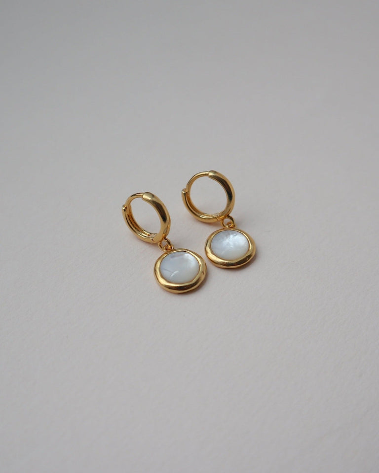 'Sigrid' Shell Huggies – Lines & Current