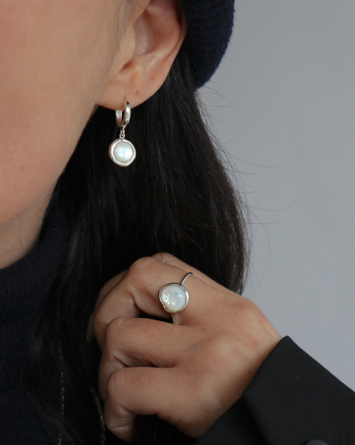 'Sigrid' Shell Huggies – Lines & Current