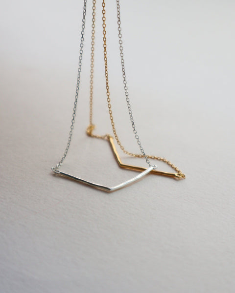 'Charlotte' Chevron Chain – Lines & Current